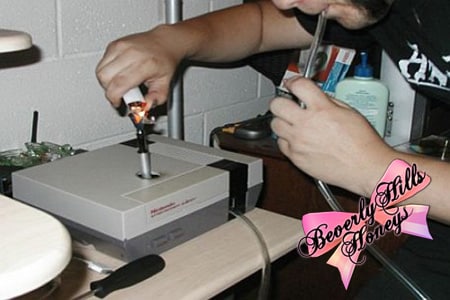 Nintendo Bong - The Weed Blog